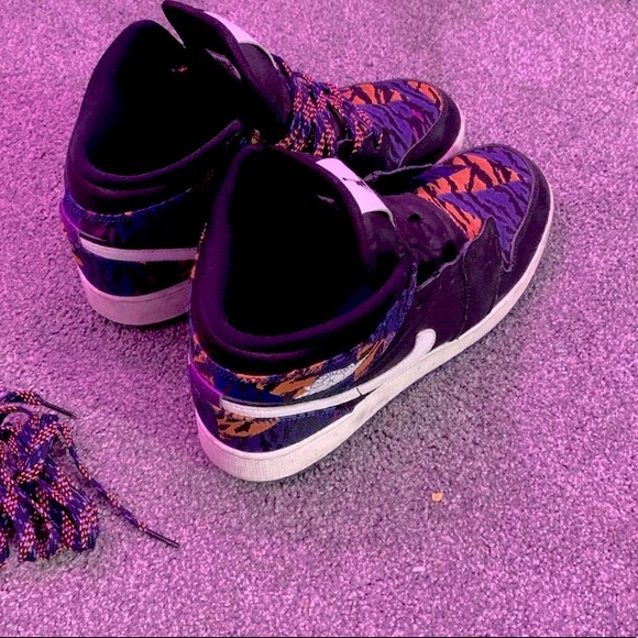 Jordan | Shoes | Air Jordans Mid Tiger Stripe | Poshmark